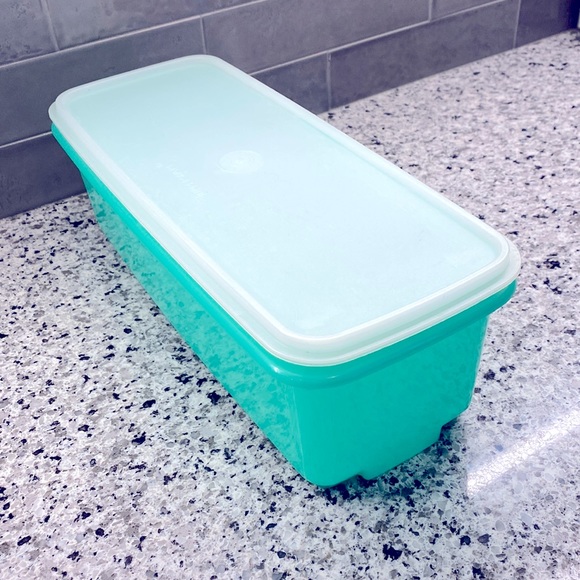 Tupperware | Kitchen | Tupperware Vintage Celery Crisper | Poshmark